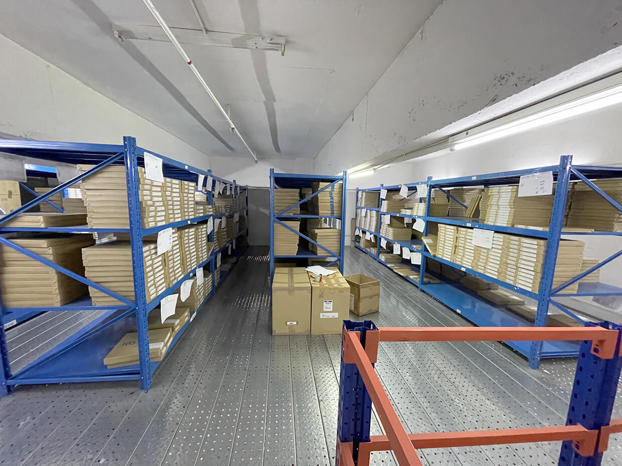 Warehousing services – 盈達國際物流(香港)有限公司